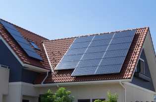 Quelle est l’inclinaison idéale pour les panneaux solaires ? | Espace ...