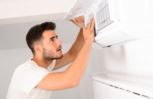 Conseil Comment effectuer l’entretien de sa climatisation ? | Espace Aubade