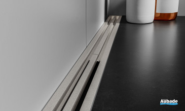 Caniveaux Schlüter®-KERDI-LINE-VARIO de Schluter Systems | Espace Aubade