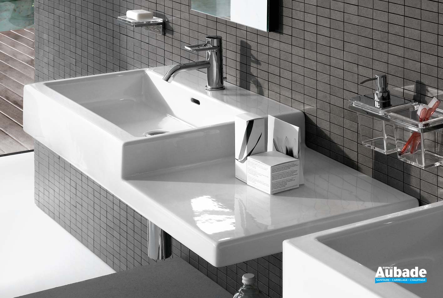 Vasque salle de bain design Laufen Living City | Espace Aubade